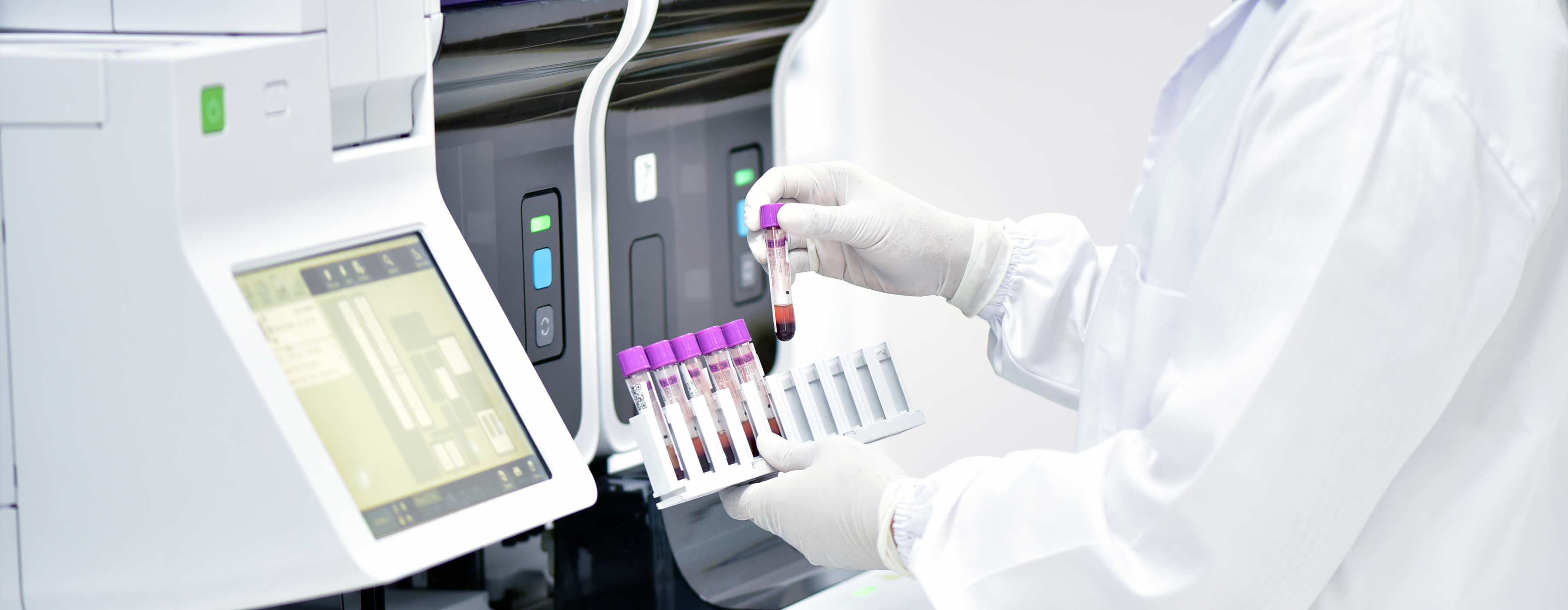 Exames Laboratoriais que Monitoram Uso de Medicamento Senac SP